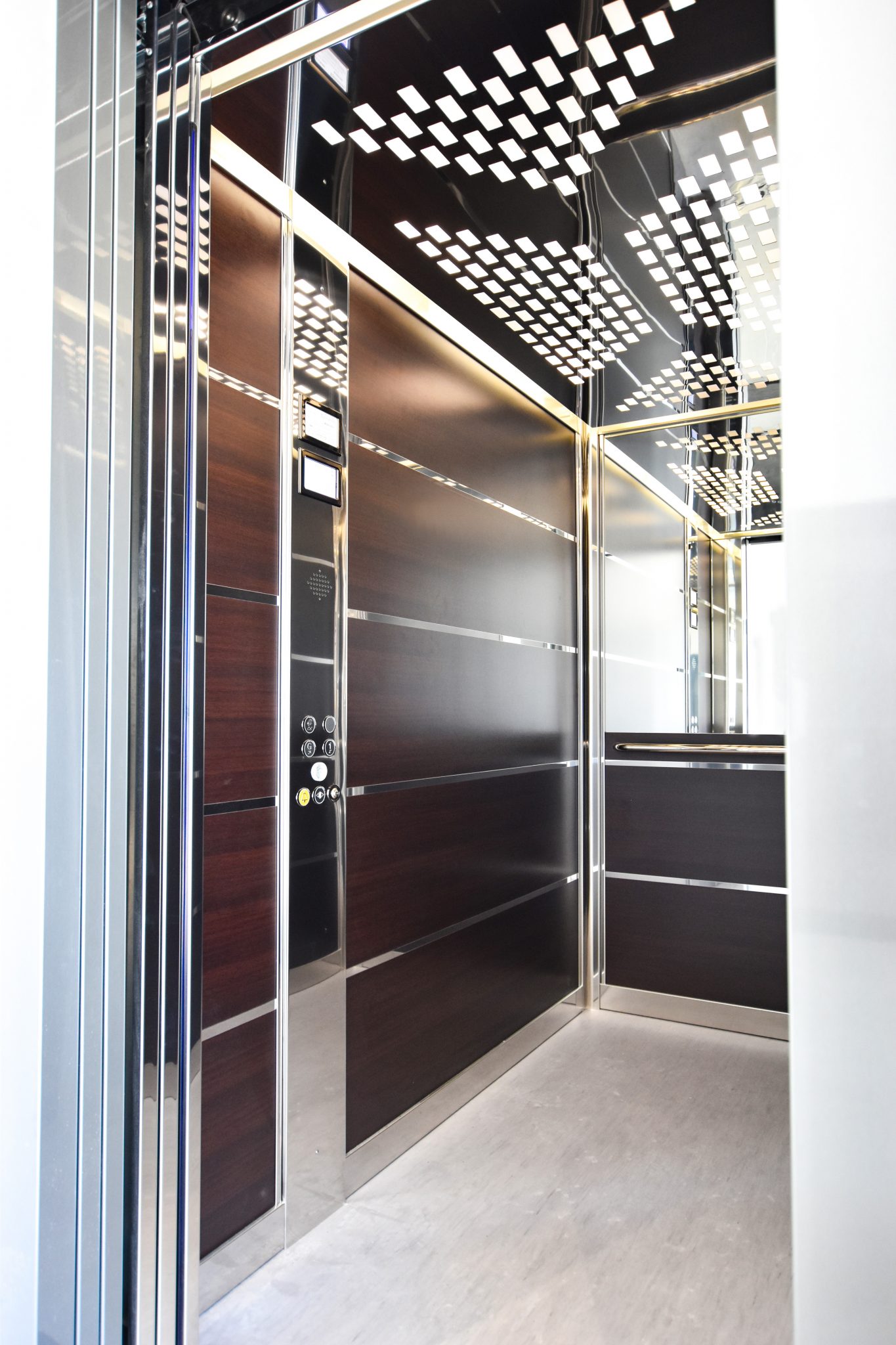 Commercial Stretcher Lift - Platinum Elevators Melbourne